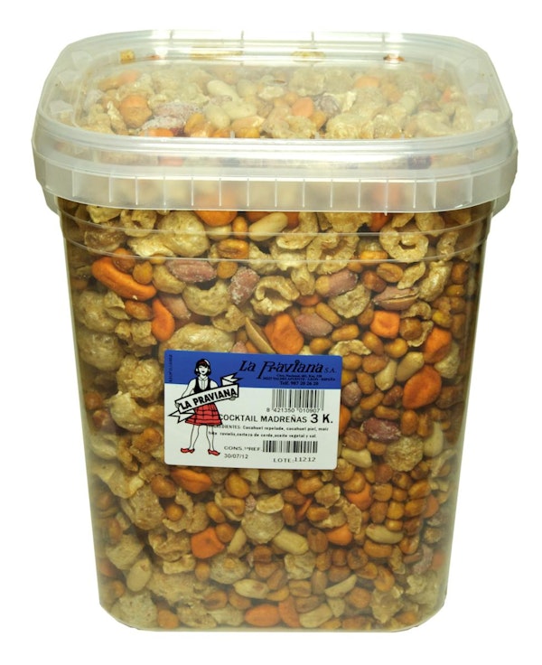Buy Catering Tub of Spanish Nuts and Nibbles Mix
